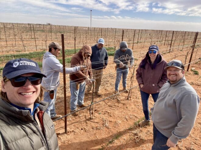Spur Pruning Field Course 2024 – TX | Virtual Viticulture Academy